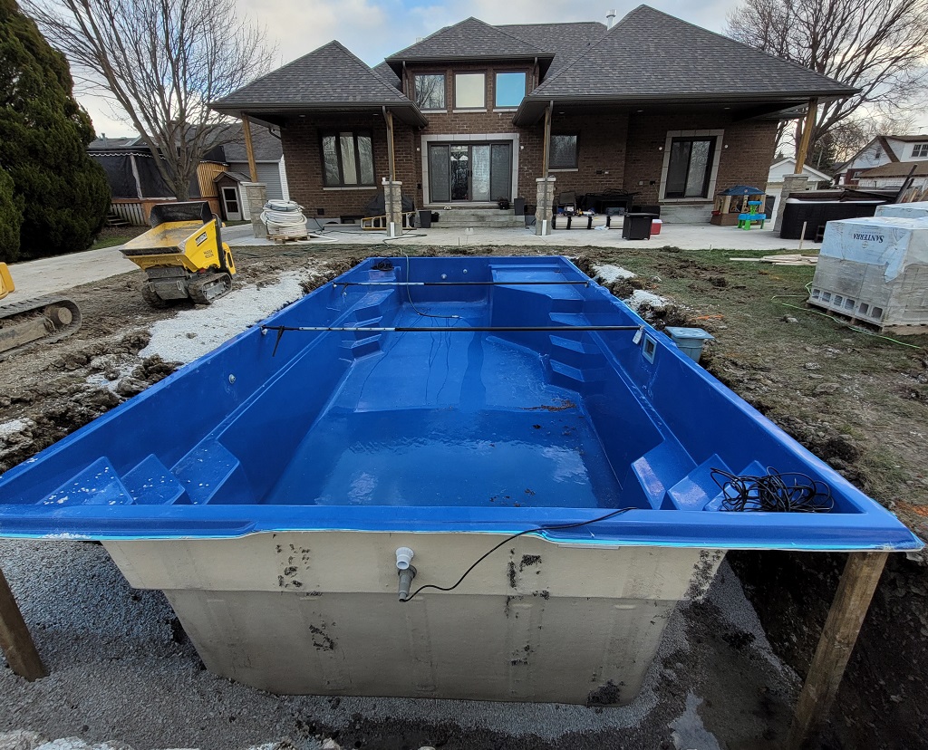Belle River Pool Company | Fiberglass Pools | Everyville Pool Design ...